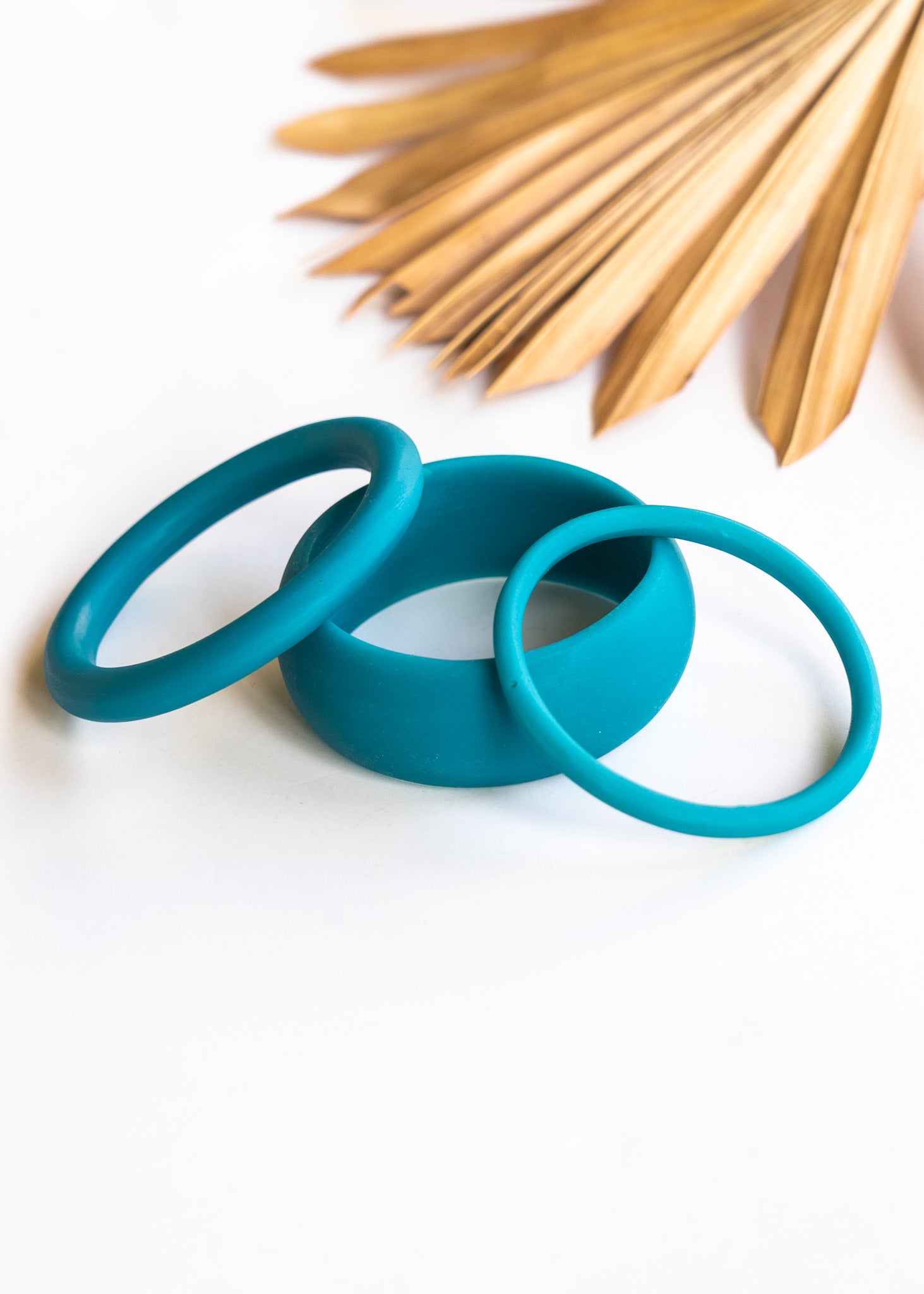 Teal Resin Bangles – Bali Queen